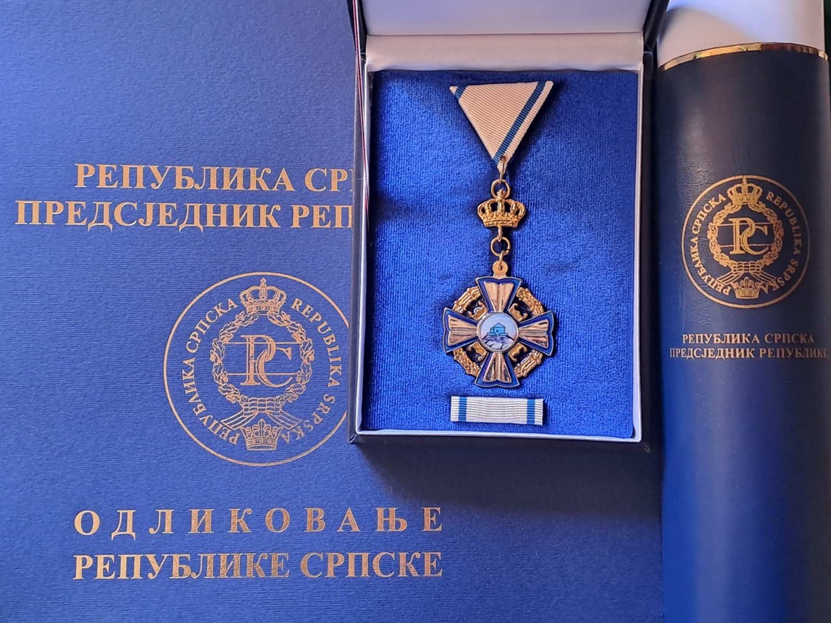 Орден Његоша Iii реда за Музеј Херцеговине у Требињу Радио Требиње